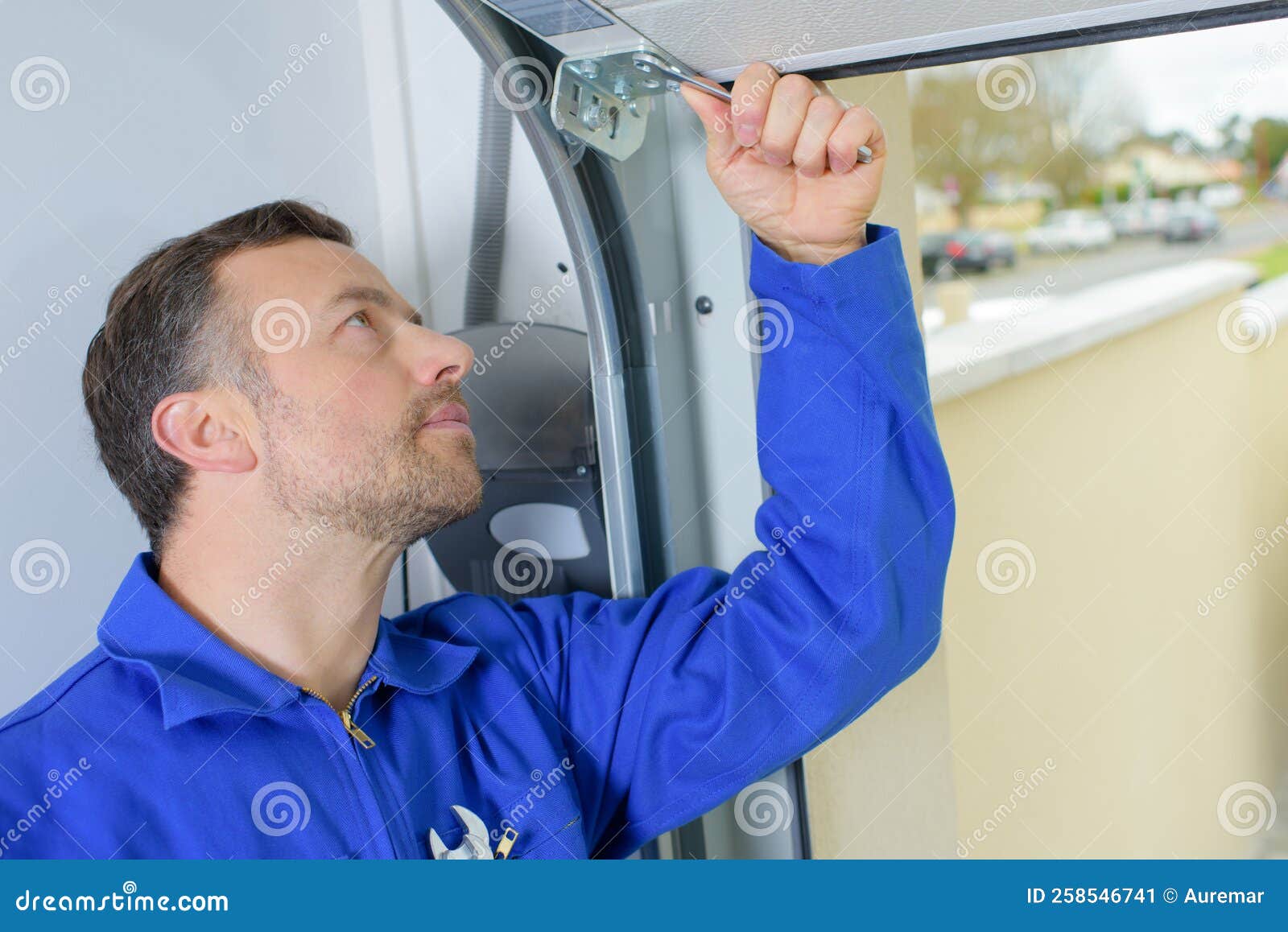 Man fixing aiplane stock image. Image of precision, aviation - 258546741