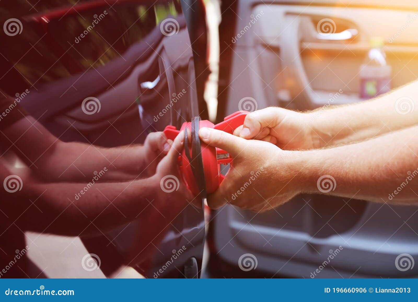 Dent Royalty-Free Stock Photography | CartoonDealer.com #5745707