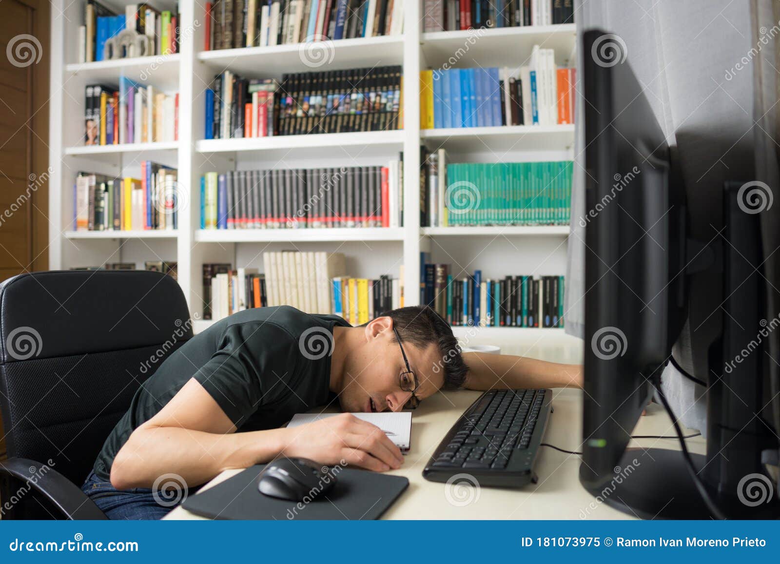 Man in Front of the Computer that Does Not Understand Something Stock ...