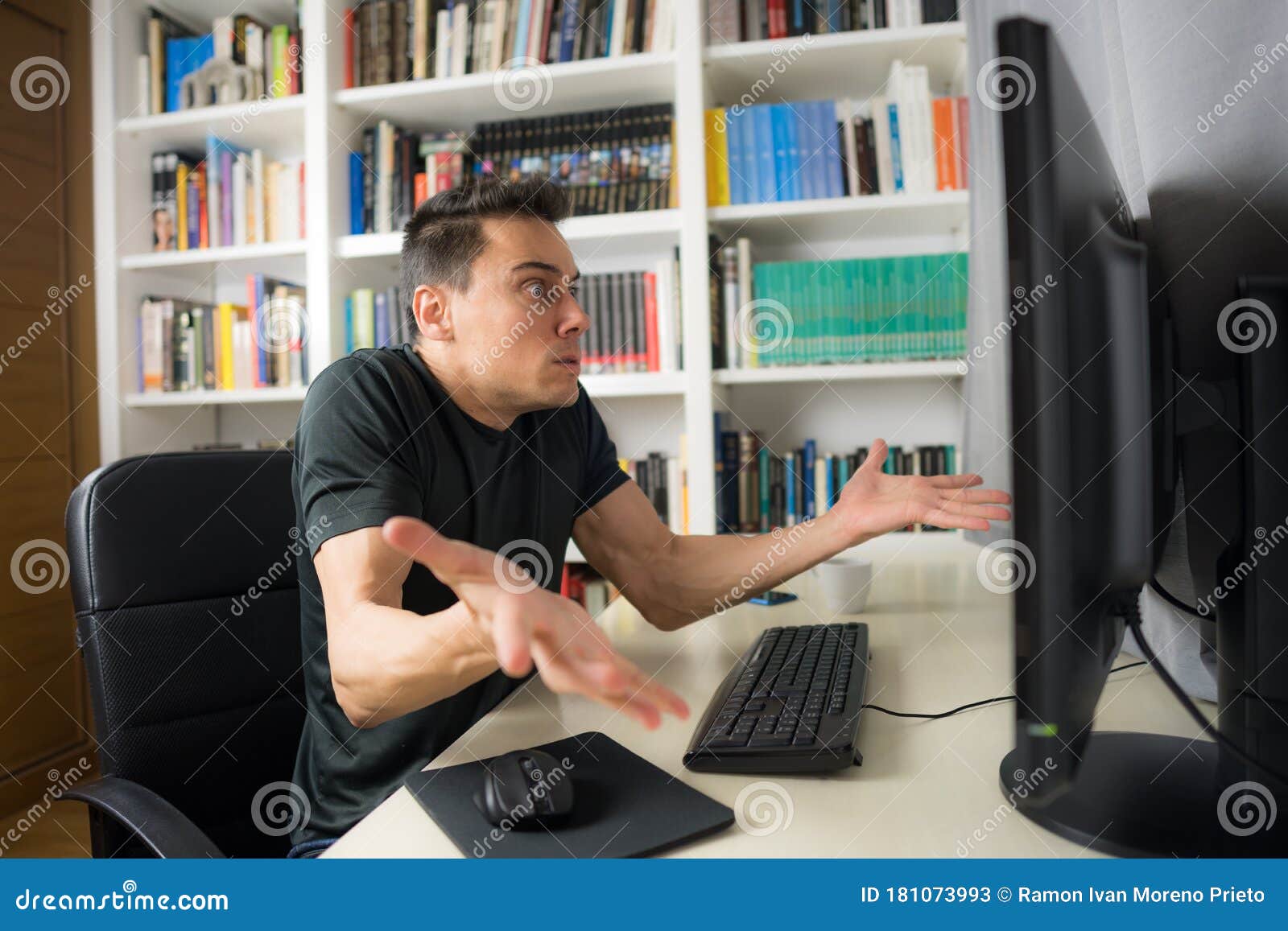 Man in Front of the Computer that Does Not Understand Something Stock ...