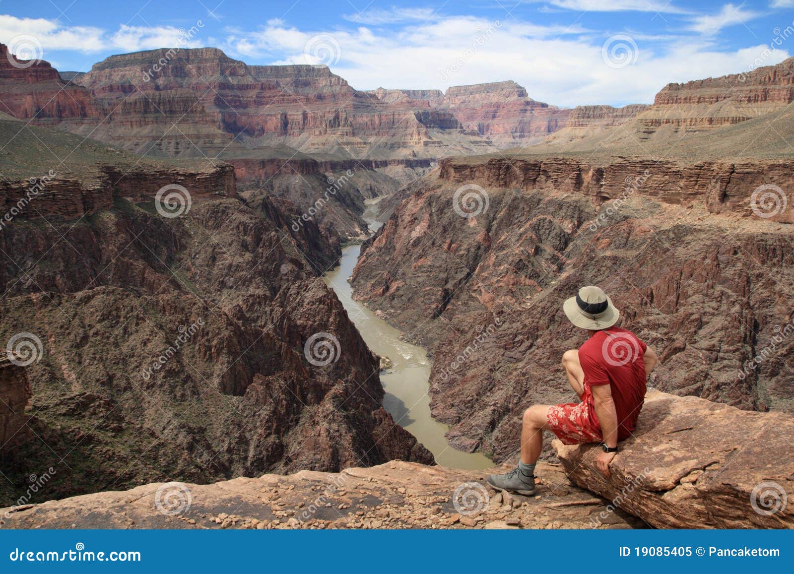 Man on Grand Canyon Overlook Stock Image - Image of away, grand: 19085405