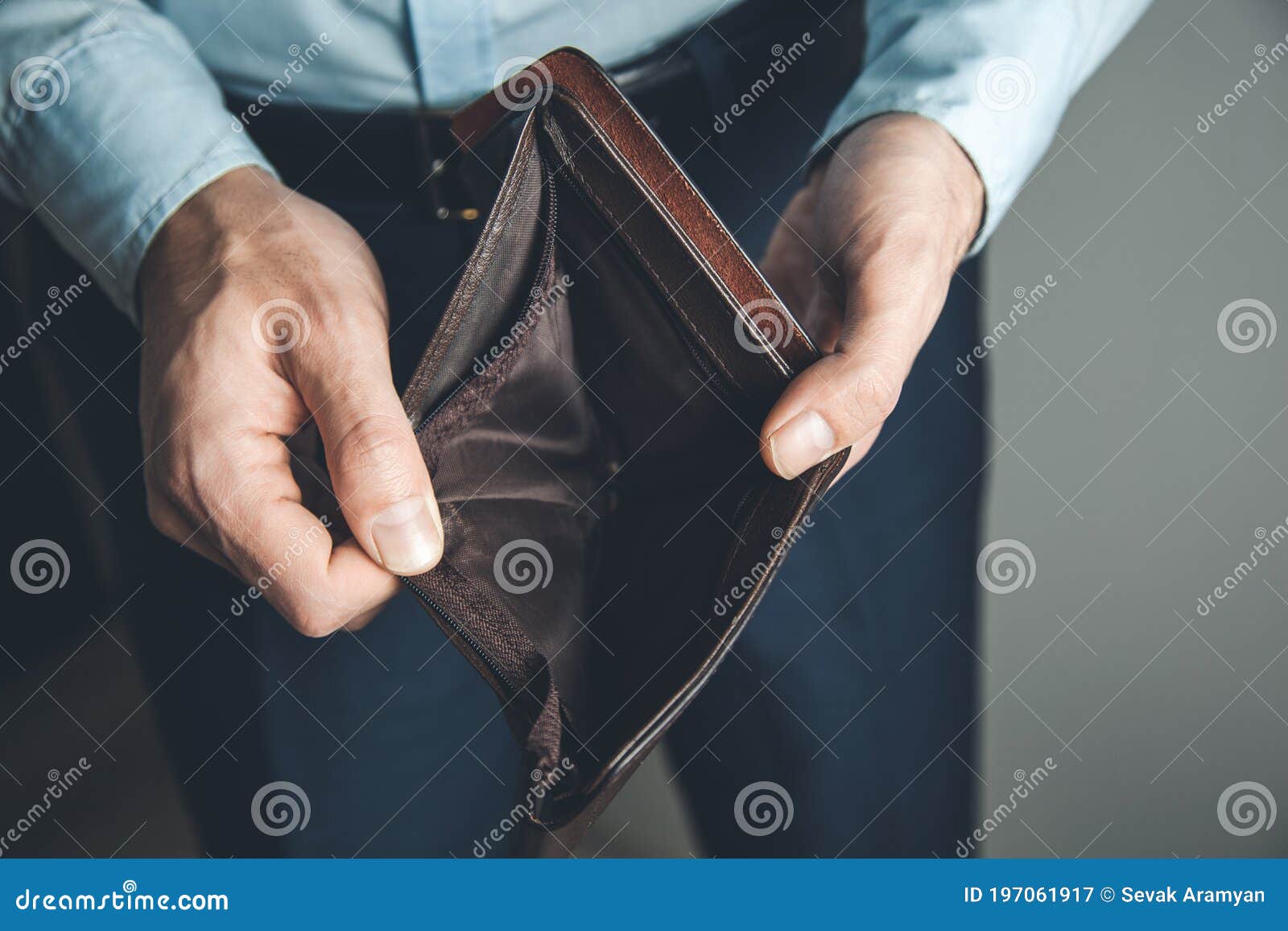 Man hand empty wallet stock image. Image of cash, people - 197061917