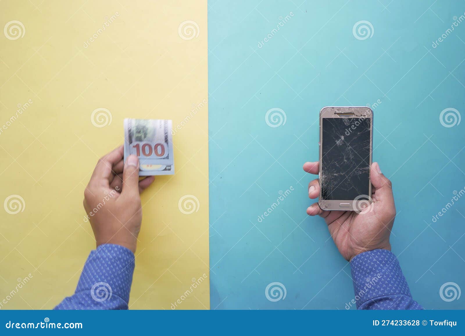 Man Hand Holding Broken Smart Phone and Cash on Table Stock Photo ...