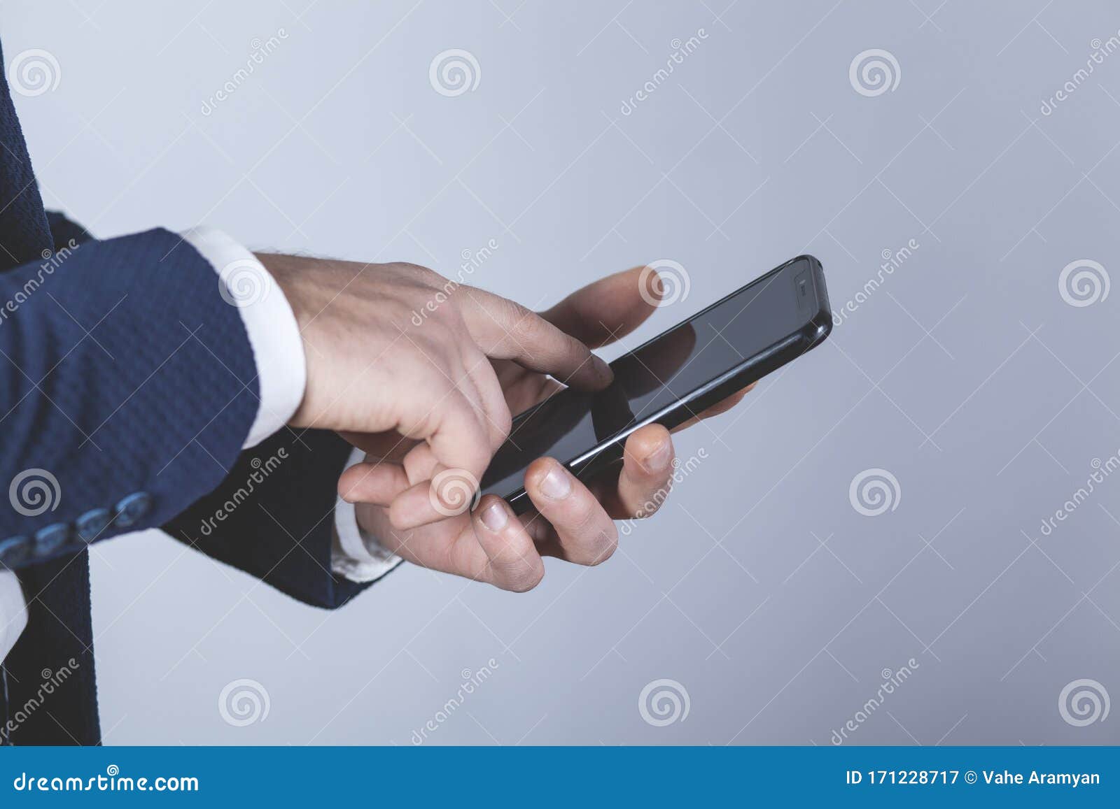 Man Hand Holding Smart Phone Stock Image - Image of internet, telephone ...