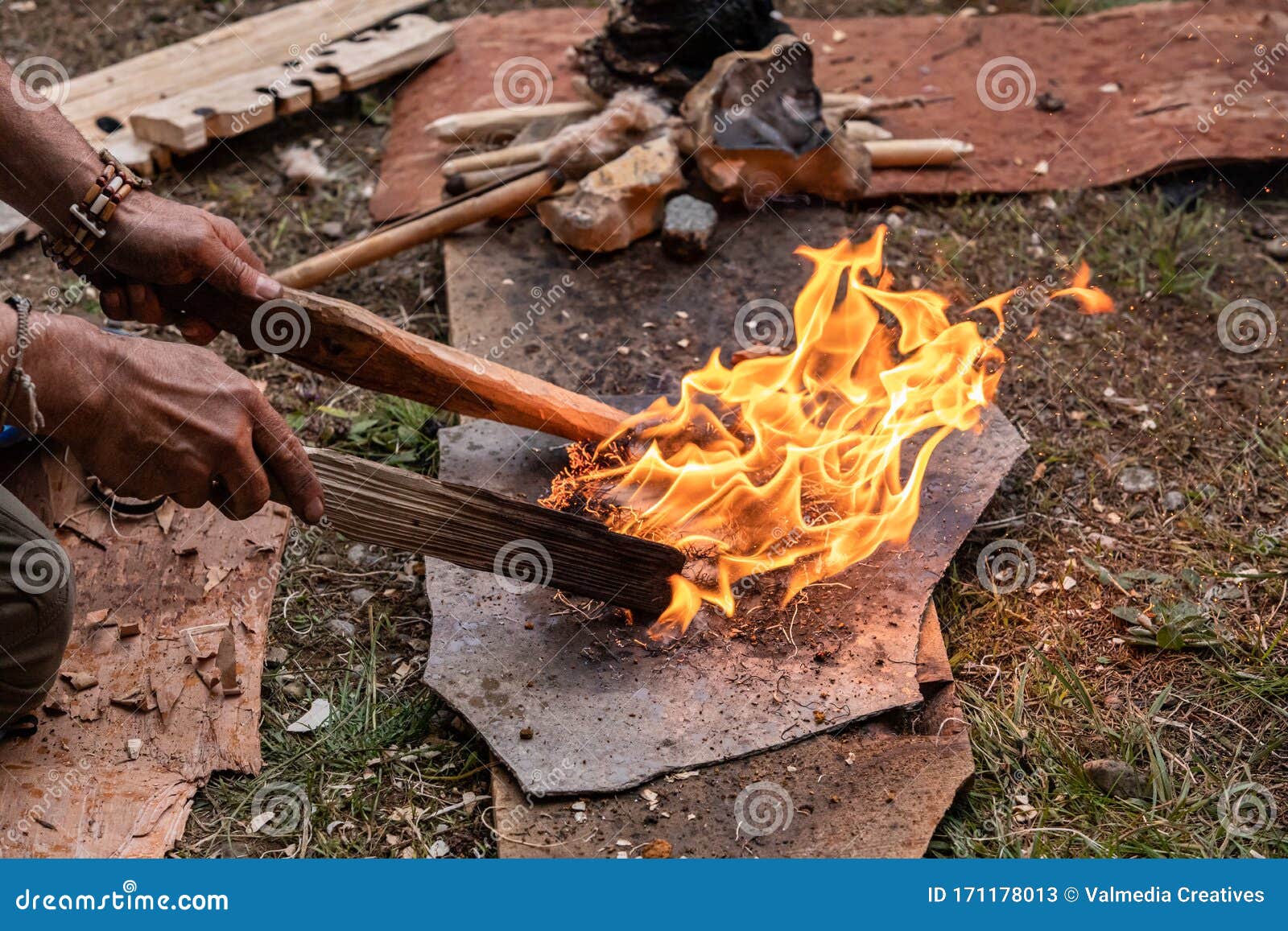 Man Hand Holding Sticks in Straw with Fire Stock Image - Image of black ...