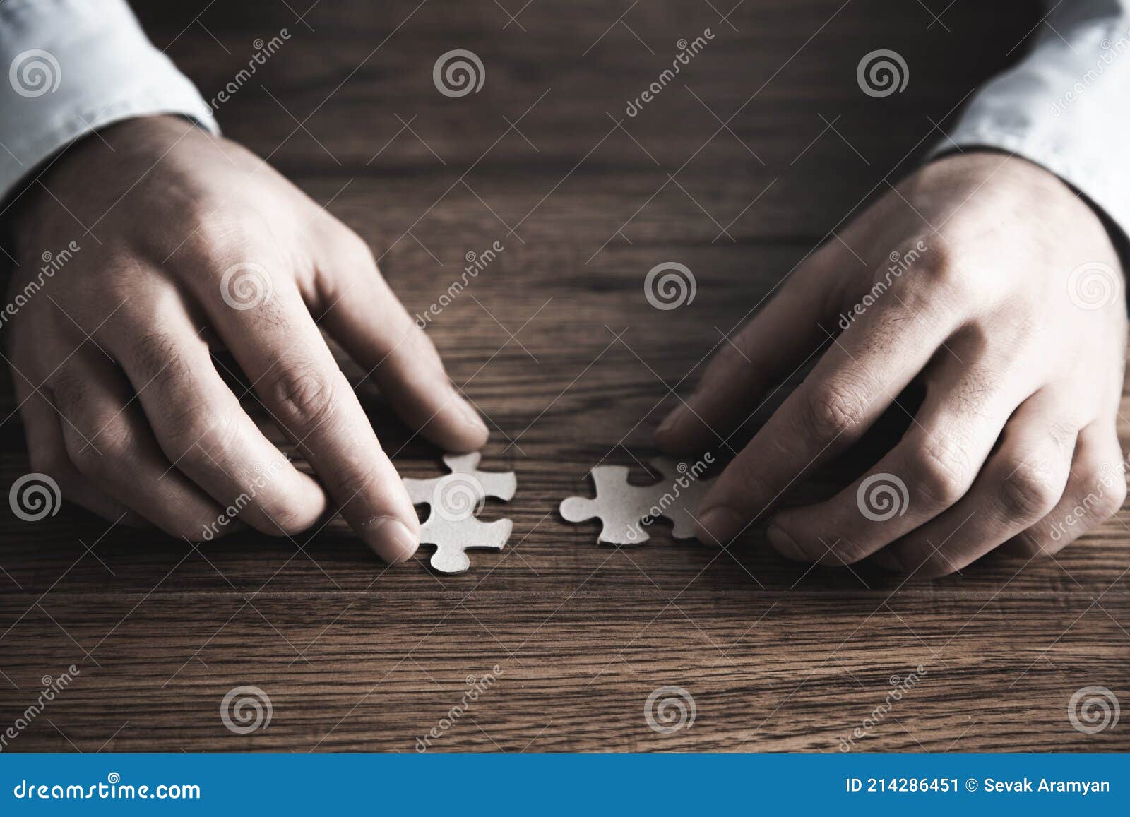 Hand And Puzzle Stock Photography | CartoonDealer.com #149065874