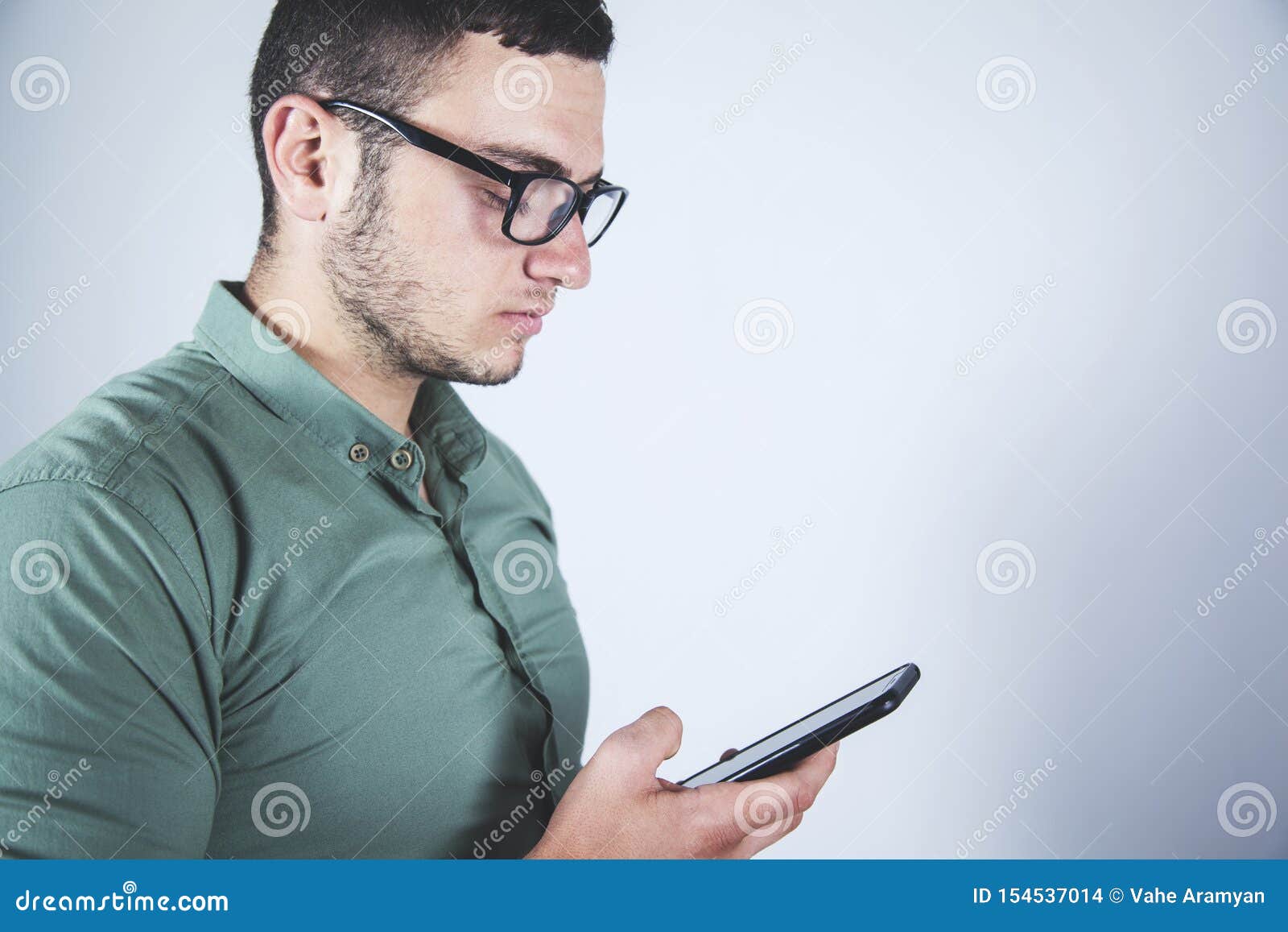 Man hand smart phone stock photo. Image of person, smart - 154537014
