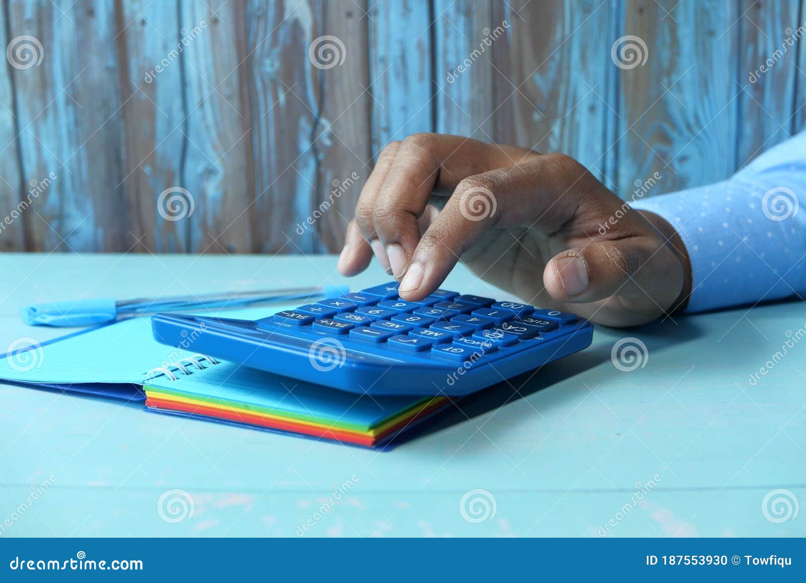 Man Hand Using Calculator on Office Desk Stock Photo - Image of page ...