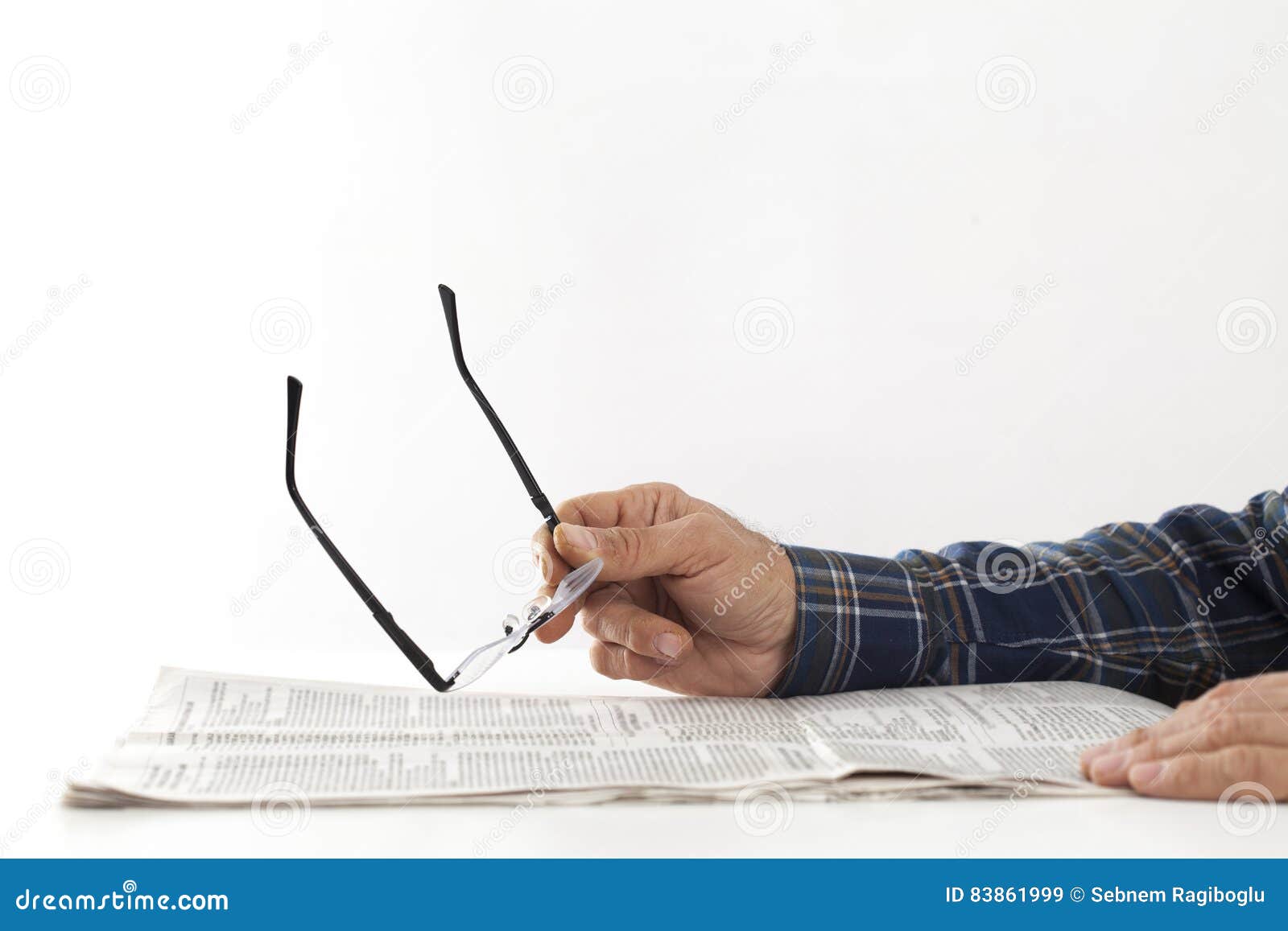 Man Hands with Reading Newspaper Stock Image - Image of holding, office ...