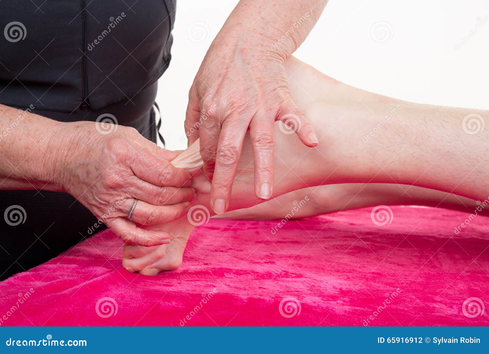 Man Having Reflexology Spa Center Stock Photos - Free & Royalty-Free ...
