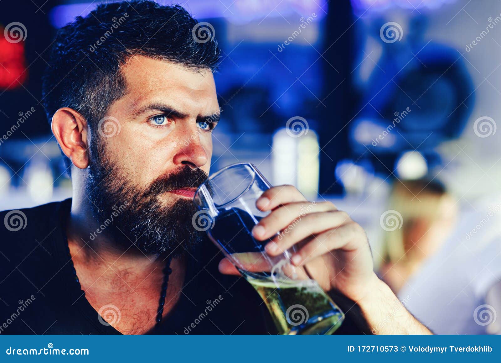 Man Holding Mug of Beer. Man Drinking Beer. Retro Man with a Beer. Beer ...