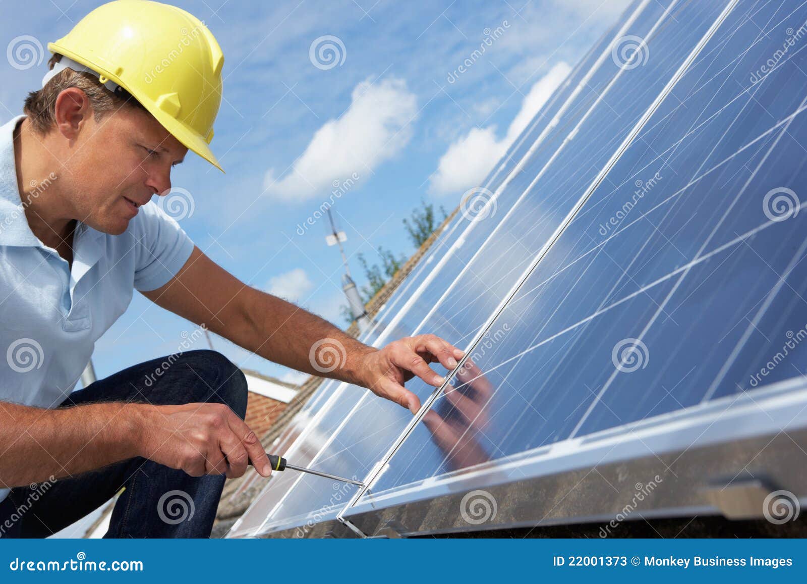 Man Installing Solar Panels Stock Image - Image of screwdriver, forties ...