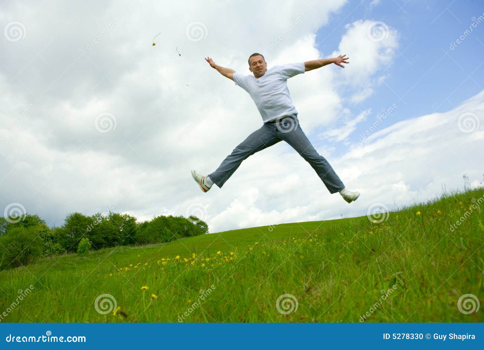 The man jumping stock photo. Image of happiness, pleasure - 5278330