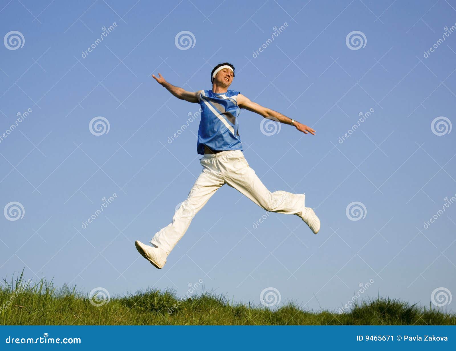 Man jumping stock image. Image of healthy, leaping, exercise - 9465671