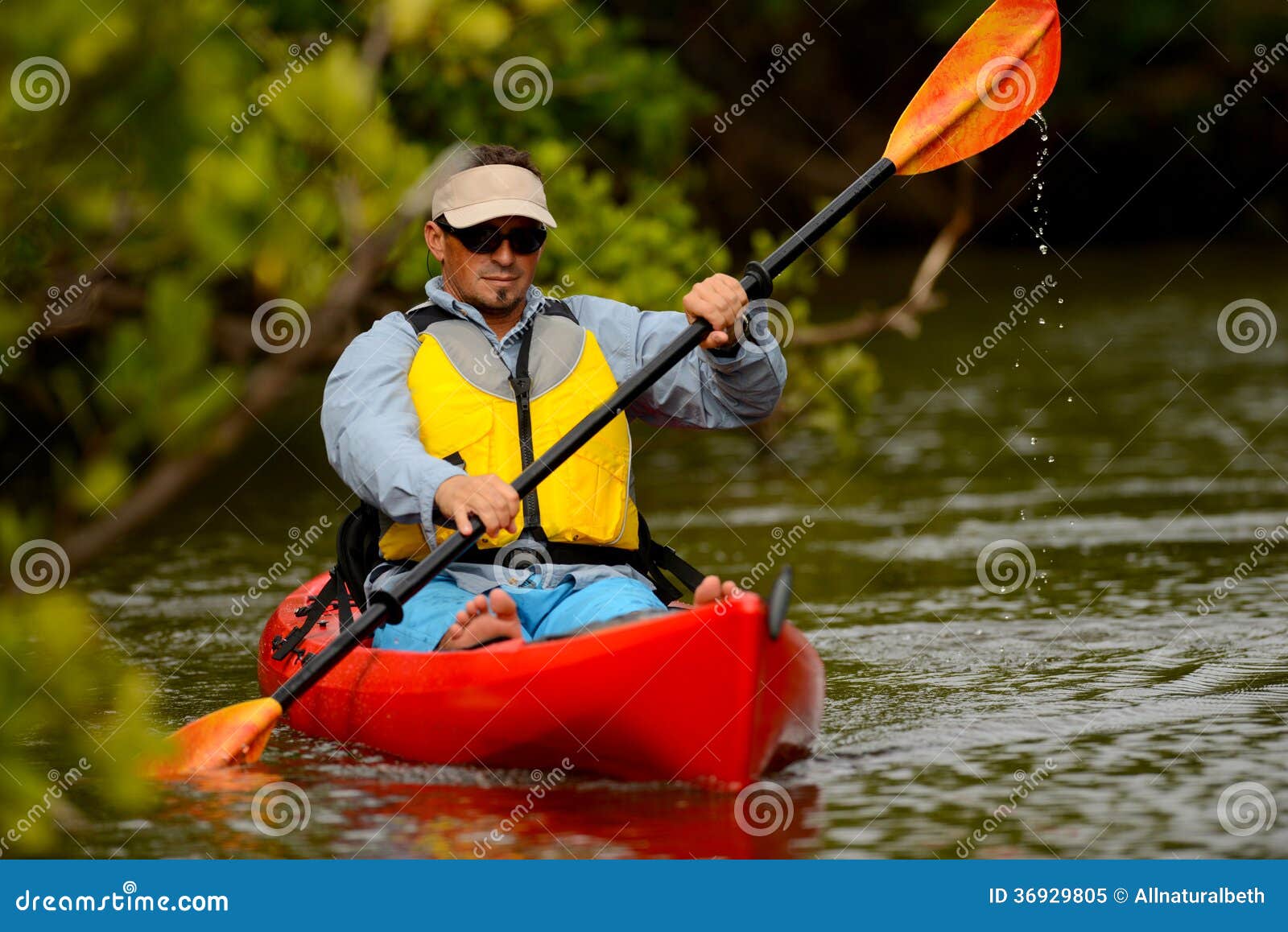 Man in kayak in florida stock image. Image of outdoors - 36929805