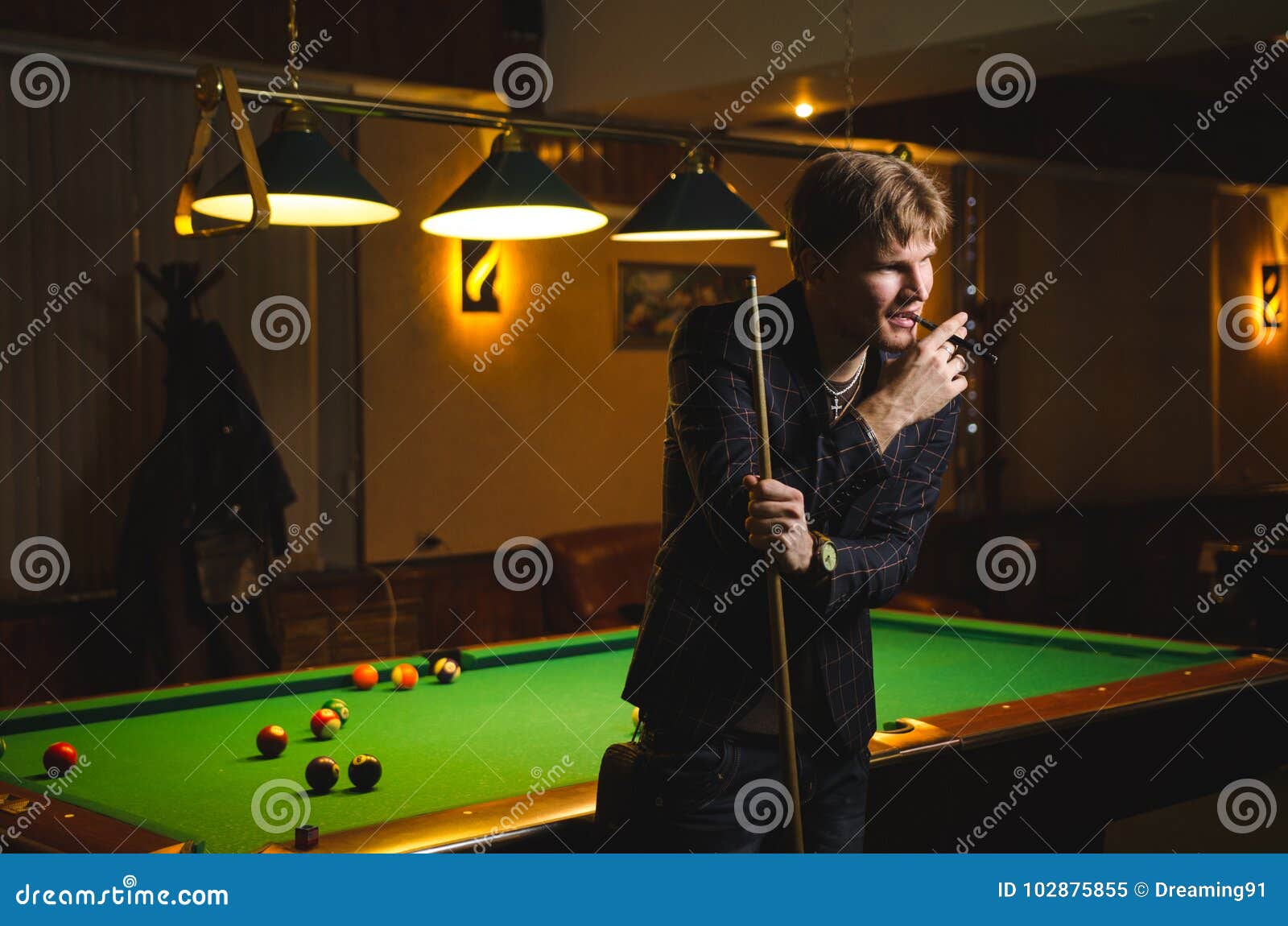 Man Keep Cue and Smoking. Billiard Man Playing Stock Image - Image of ...