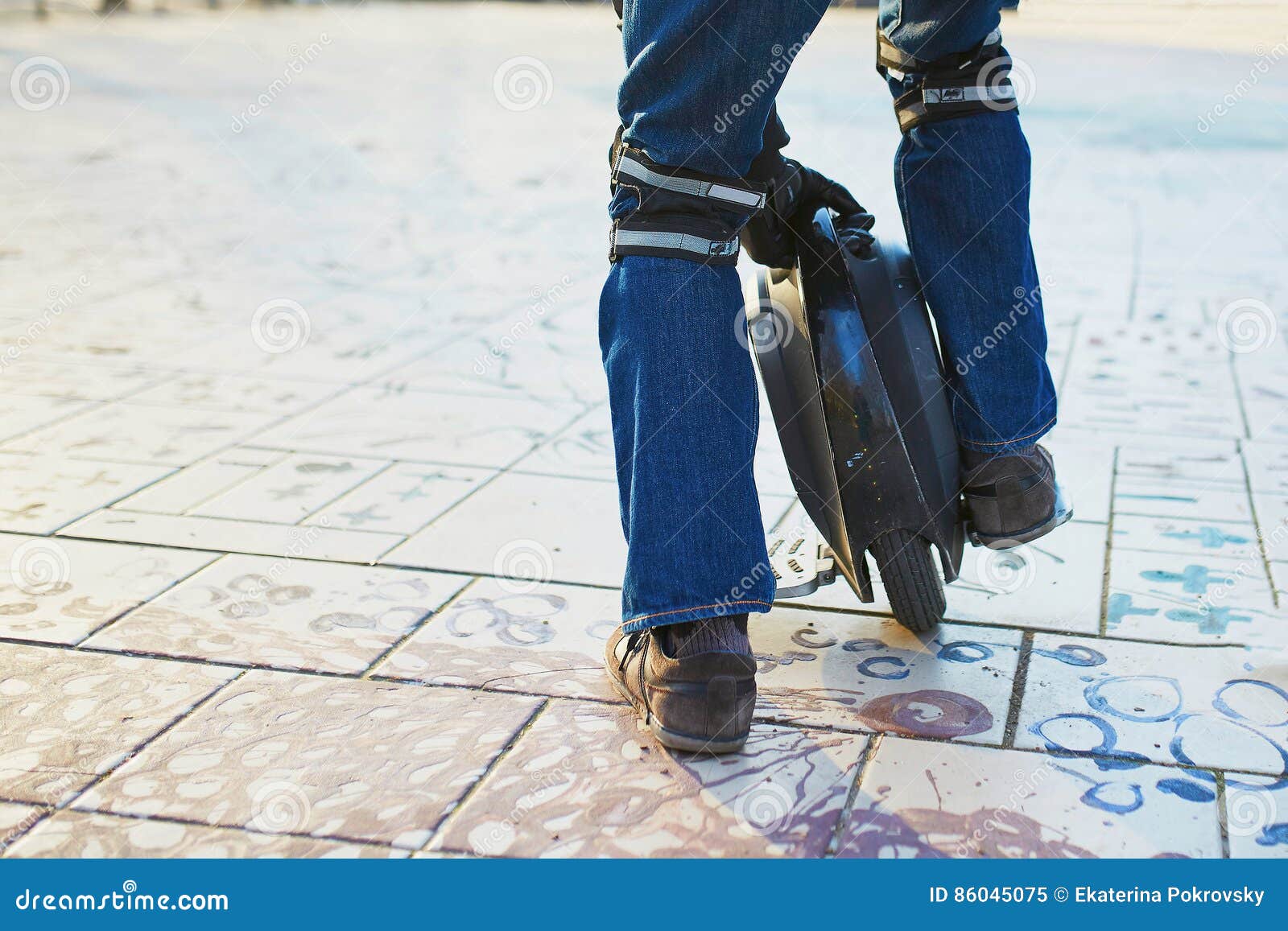 Man legs on mono wheel stock image. Image of ecology - 86045075