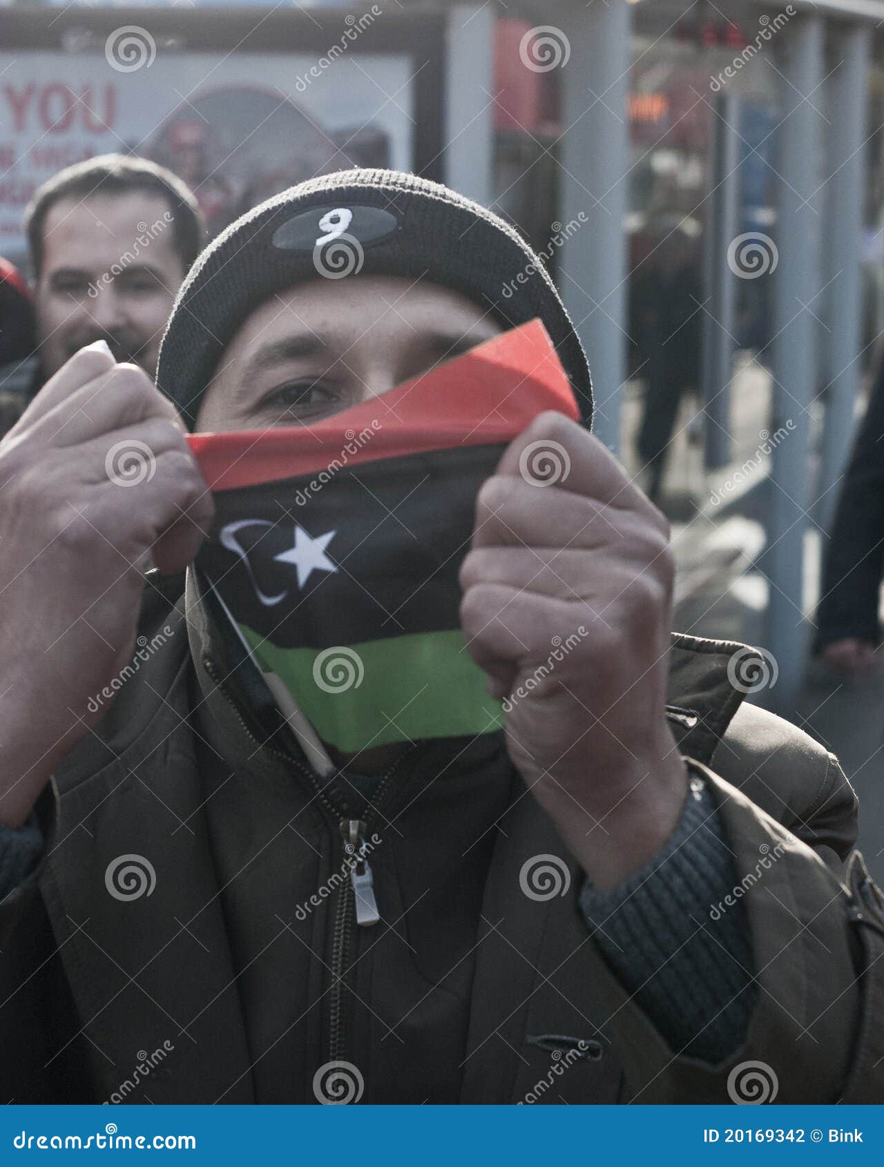 Man with Libyan flag 2 editorial photography. Image of flag - 20169342