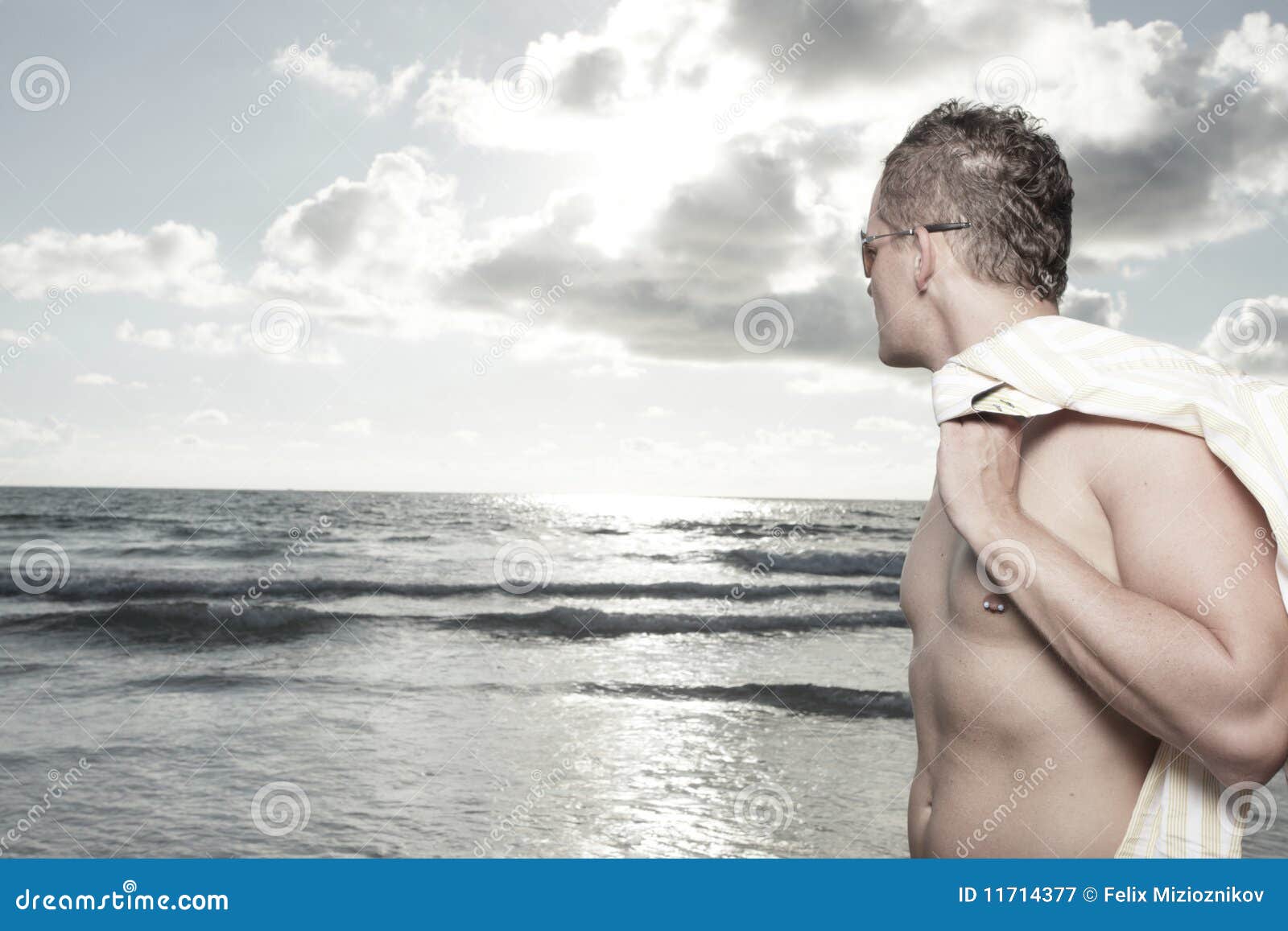 Man looking at the ocean stock image. Image of caucasian - 11714377