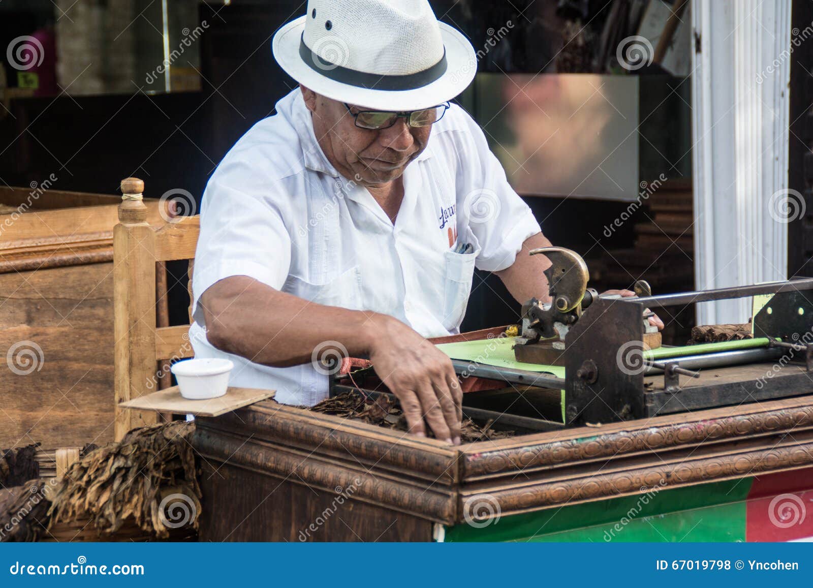 Man making cigars editorial stock photo. Image of white - 67019798