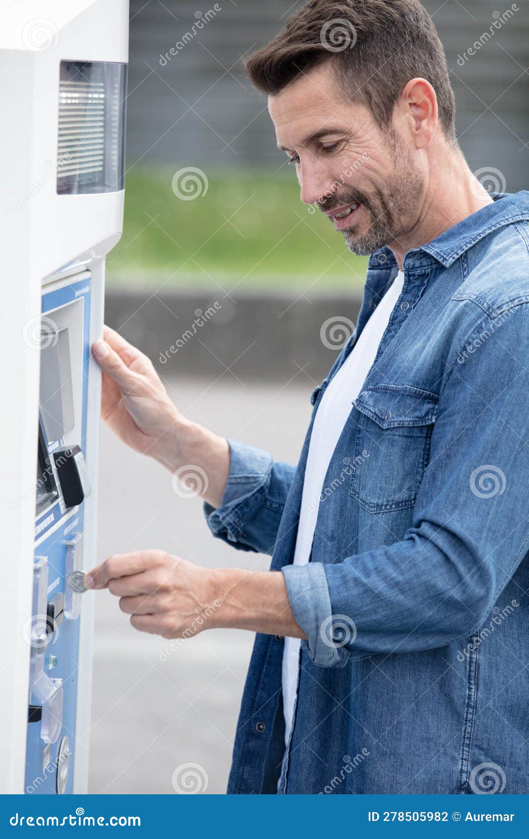 Man Paying for Gasoline in Gas Station Pump Stock Photo - Image of ...