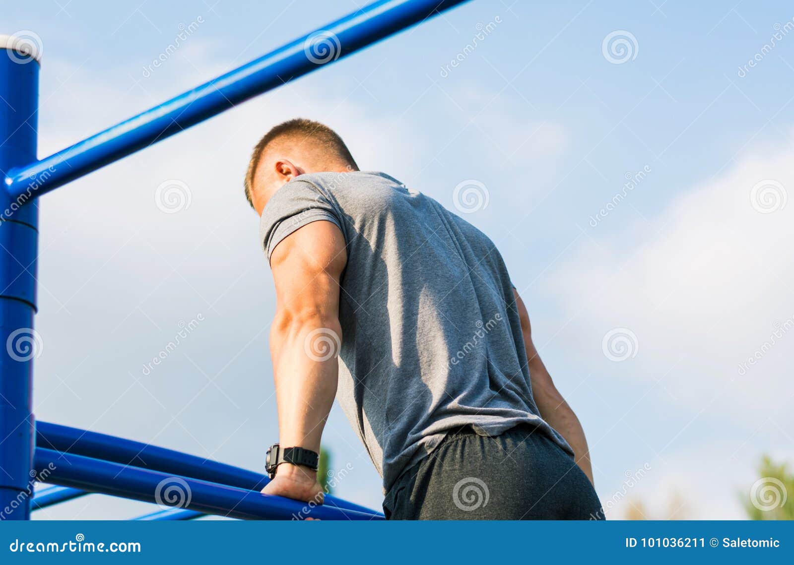 Man Performing Russian Pull Ups on a Workout Outdoors Stock Image - Image of pullup, person ...