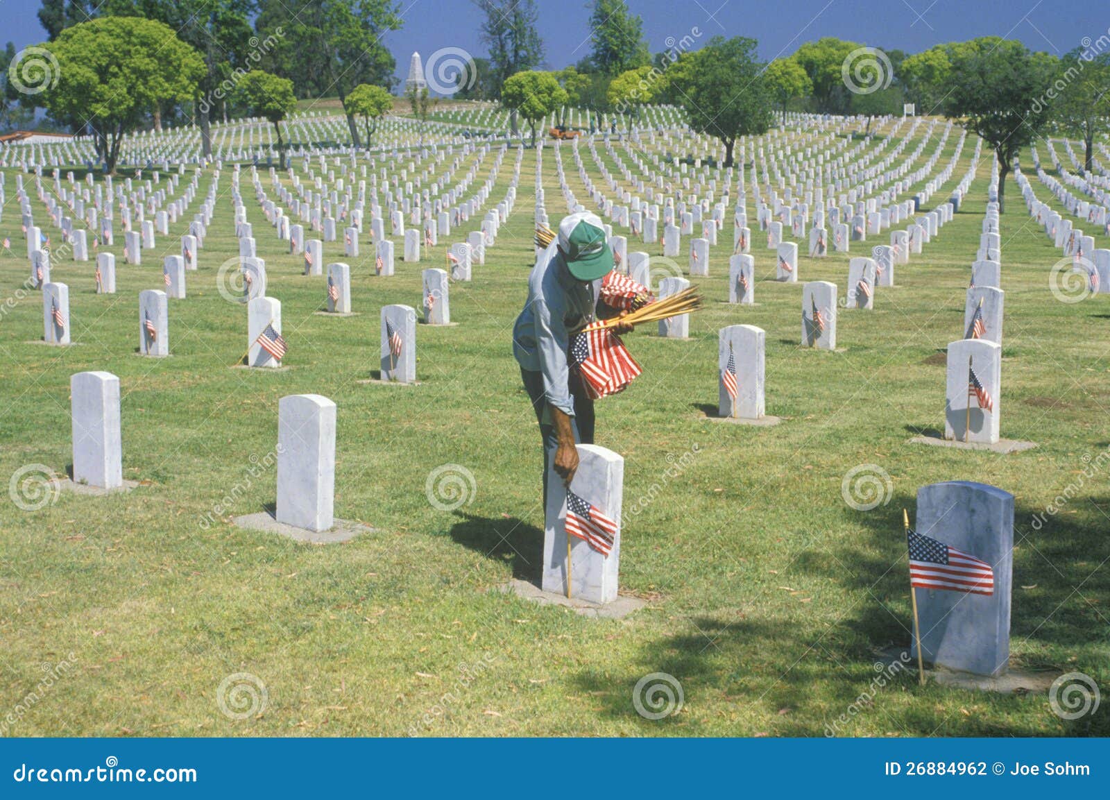 Man Placing Flags at Graves Editorial Photography - Image of patriot ...