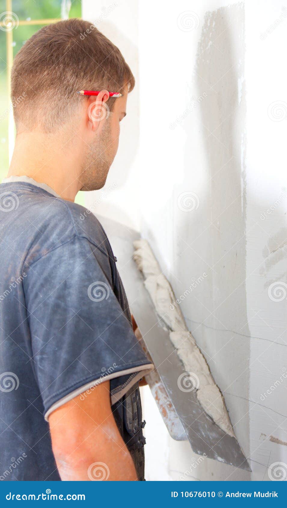 Man plastering the wall stock photo. Image of caucasian - 10676010