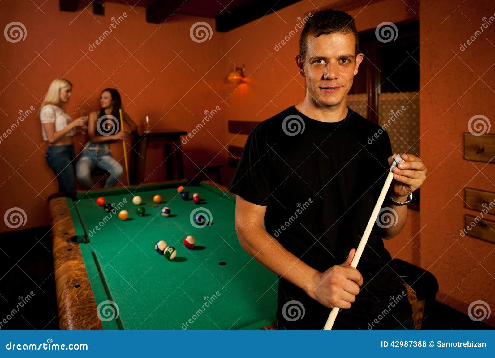 Man Playing Billiard in a Bar Stock Photo - Image of adult, table: 42987388