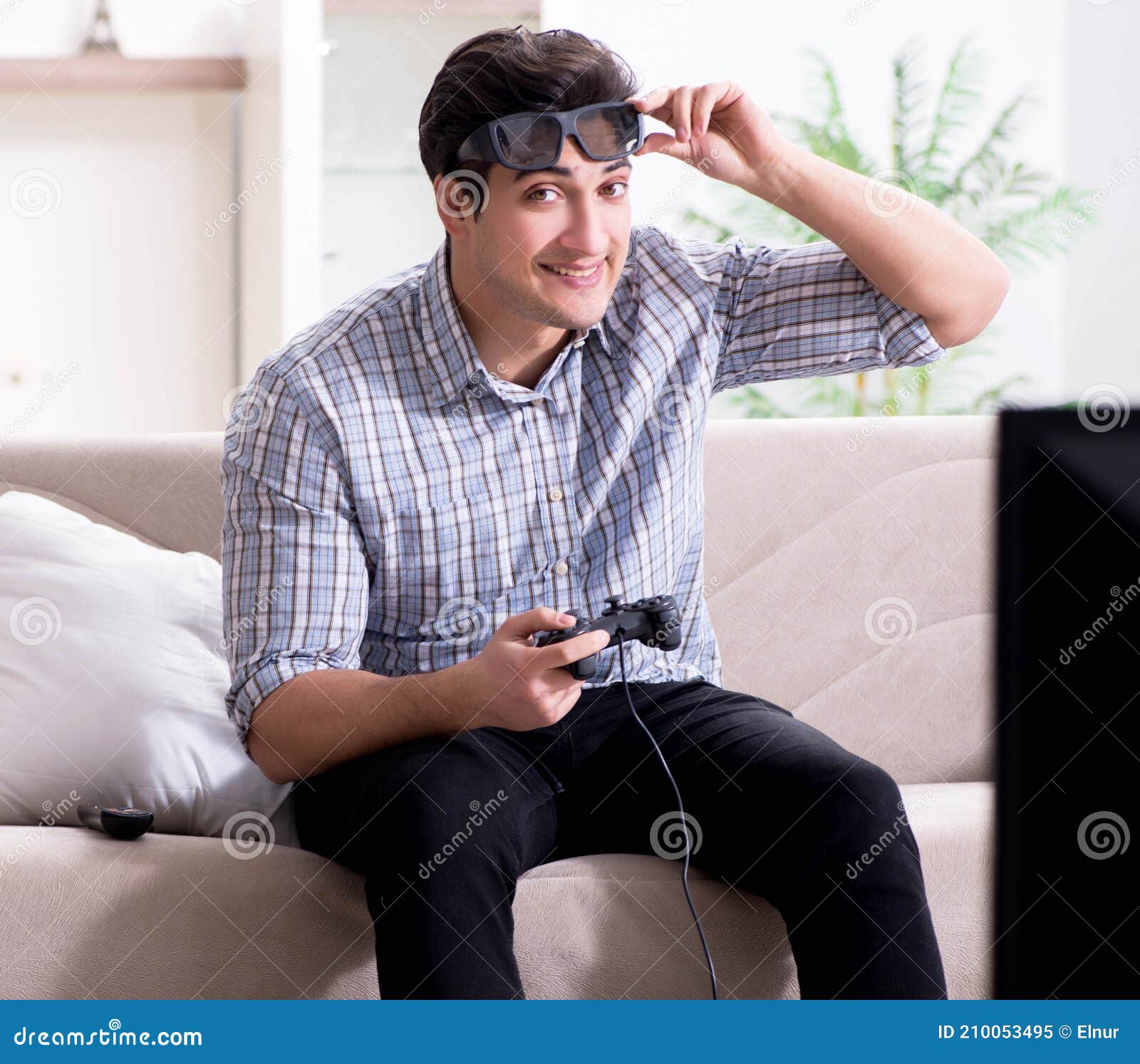 Man Playing 3d Games at Home Stock Image - Image of enjoyment, glasses ...