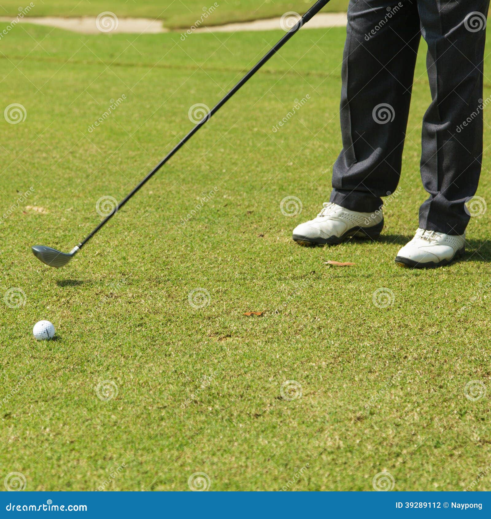 Man playing golf stock photo. Image of hole, equipment - 39289112