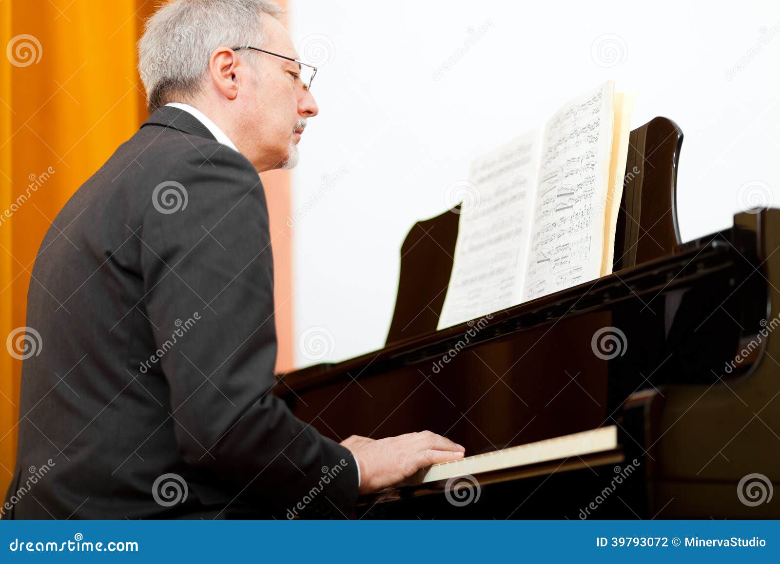 Man playing piano stock photo. Image of classical, caucasian - 39793072