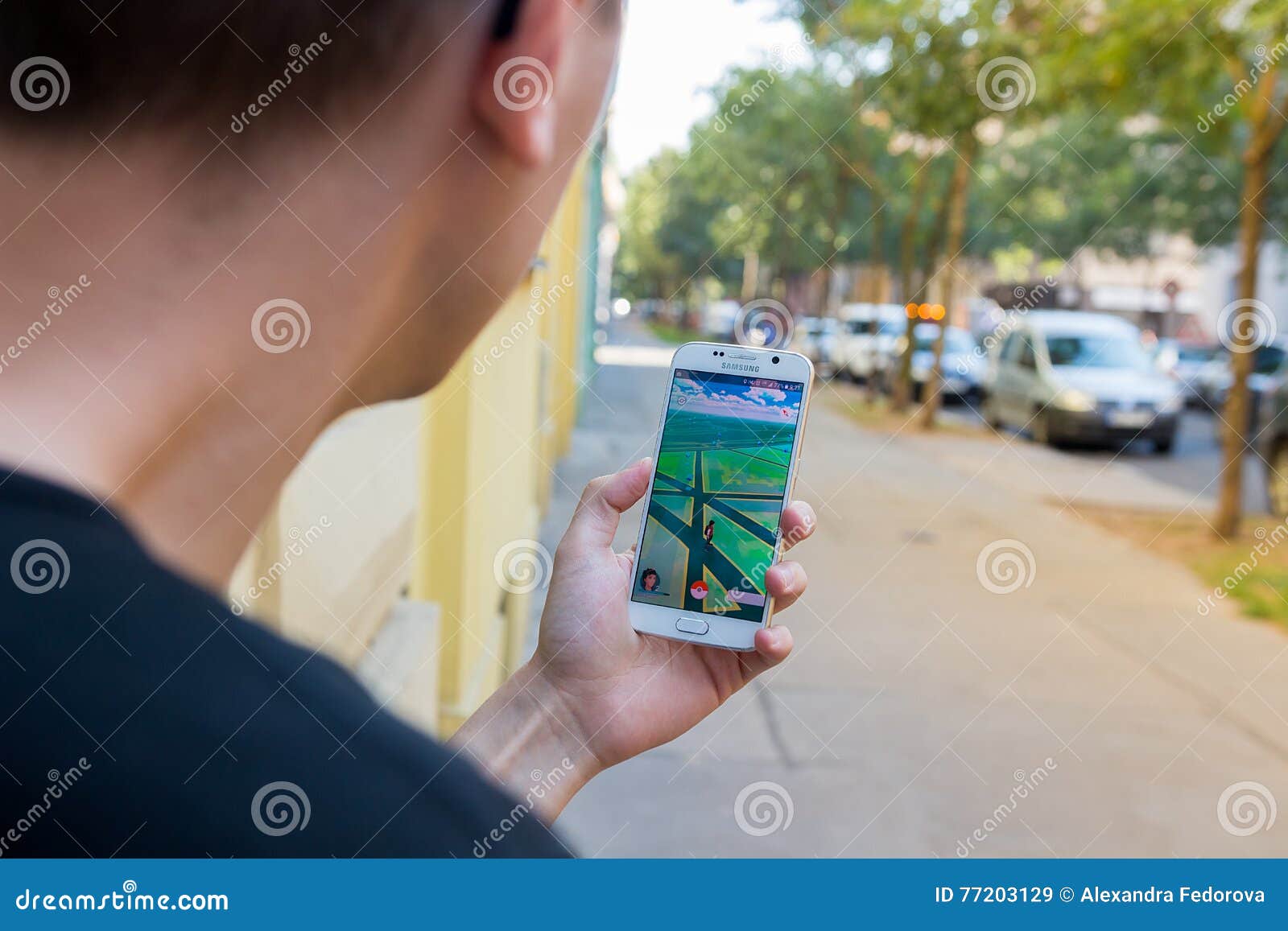 Man Playing Pokemon Go Outdoor Editorial Stock Image - Image of pokemon ...