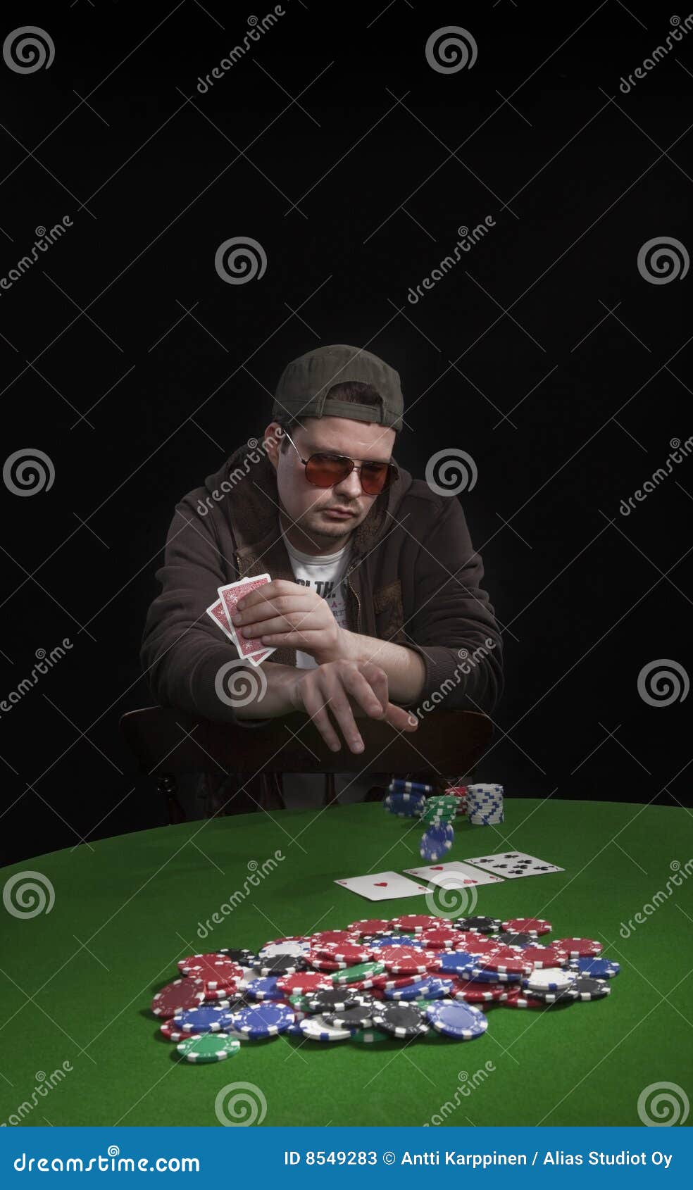 Man playing poker stock image. Image of playing, cards - 8549283