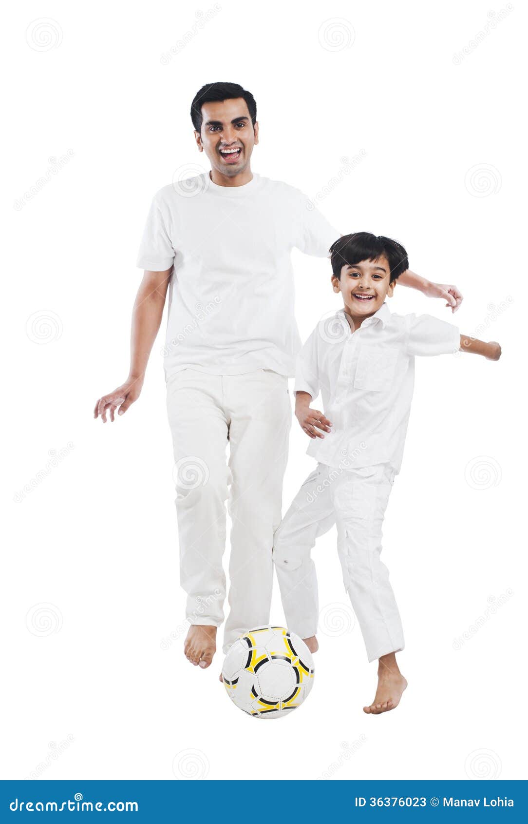 Man Playing Soccer with His Son Stock Image - Image of ball, male: 36376023