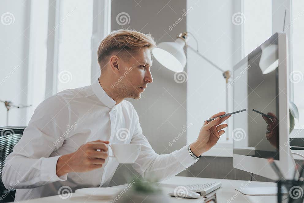 Man Pointing at the Computer Screen Stock Image - Image of pointing ...