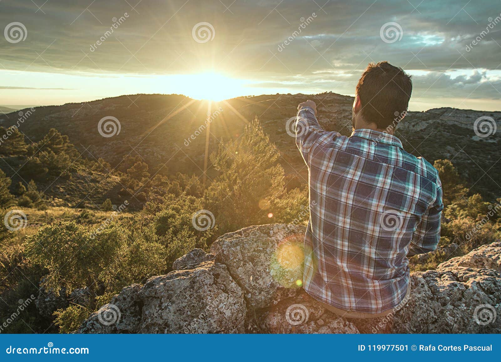 Man pointing to the sun stock image. Image of freedom - 119977501