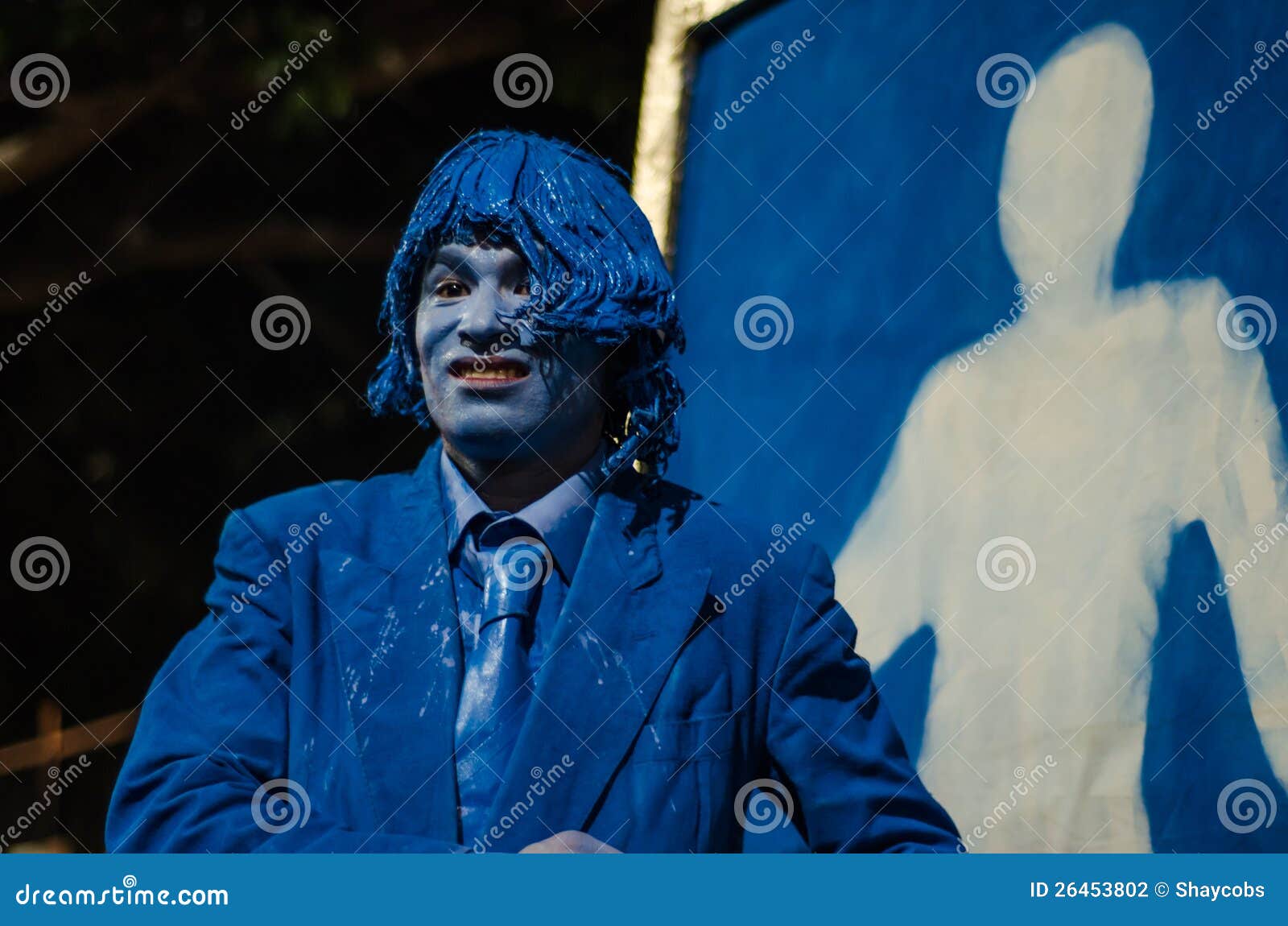 A Man Posing As a Living Statue at a Festival Editorial Photography ...