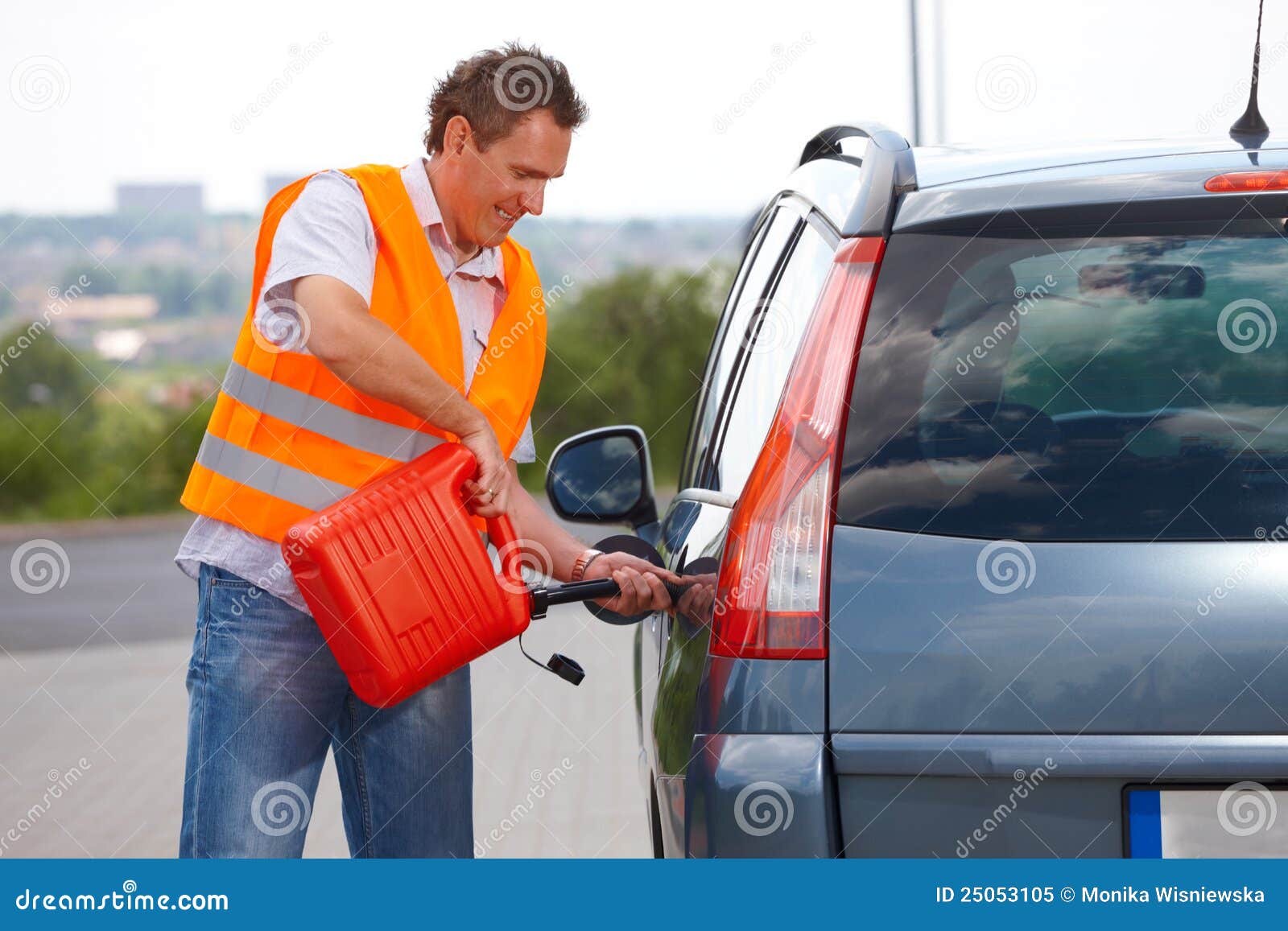 Man pouring fuel stock image. Image of hold, petroleum - 25053105