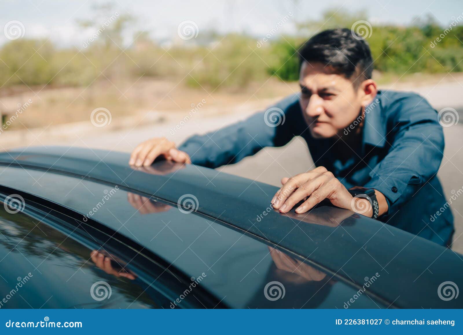 Man Pushing a Broken Car Breakdown on the Road Hot Day. Car Broken ...