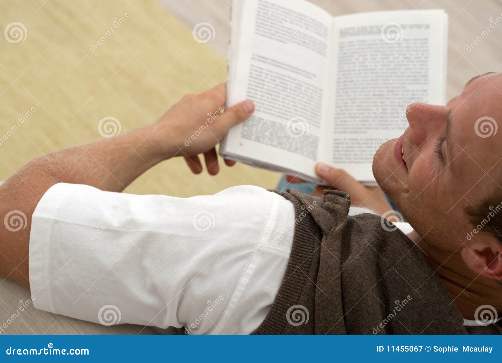 Man reading a good book stock image. Image of adult, casual - 11455067