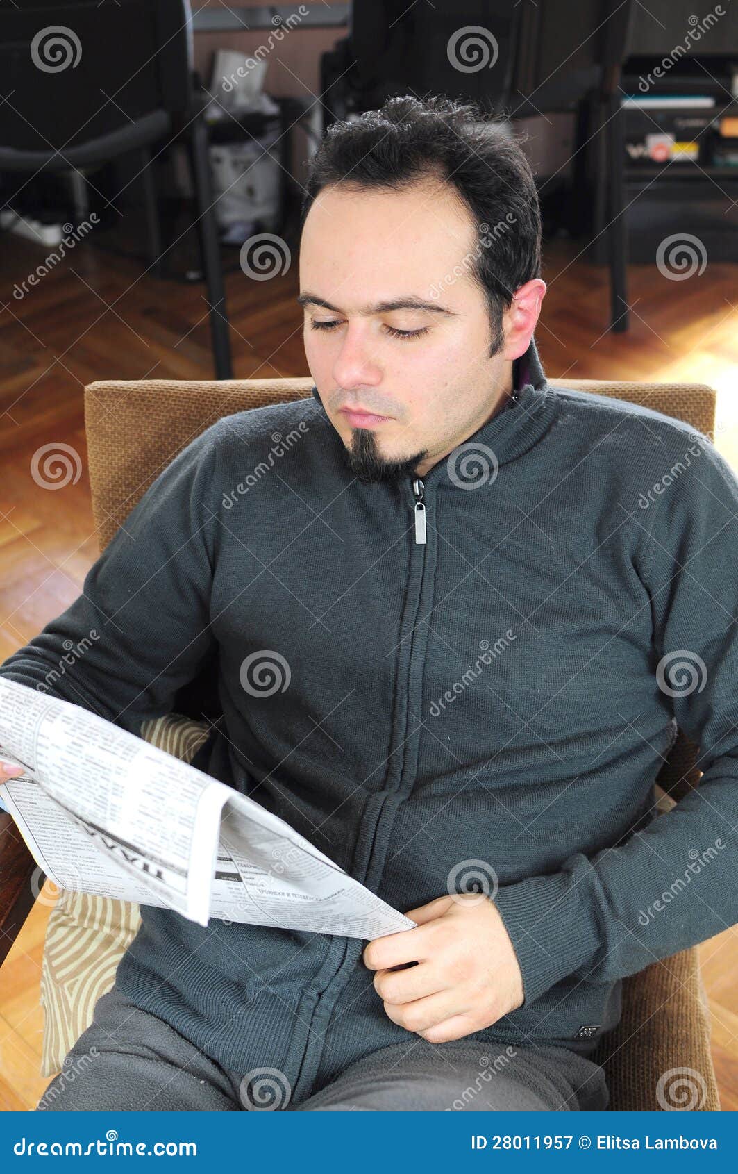Man reading newspaper stock image. Image of paper, reading - 28011957
