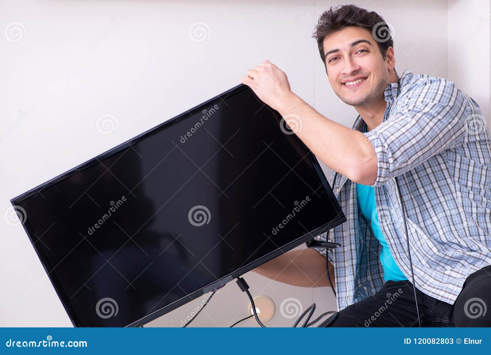 The Man Repairing Broken Tv at Home Stock Image - Image of fixing ...