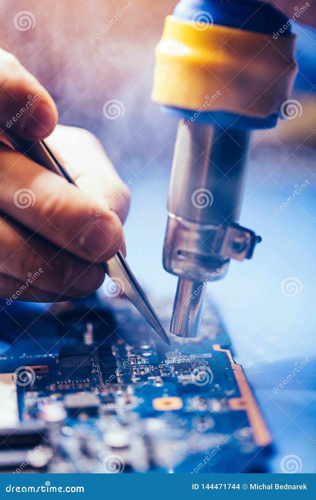 It Man Repairing CPU Board of a Computer Stock Photo - Image of ...