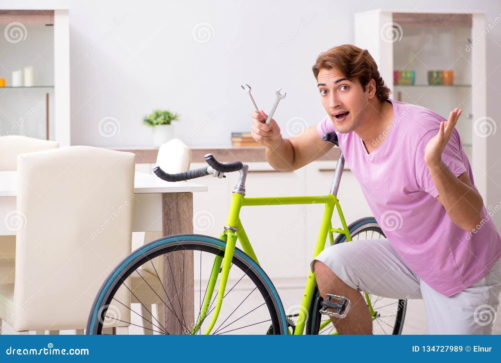 The Man Repairing His Broken Bicycle Stock Image - Image of cycle, shop ...