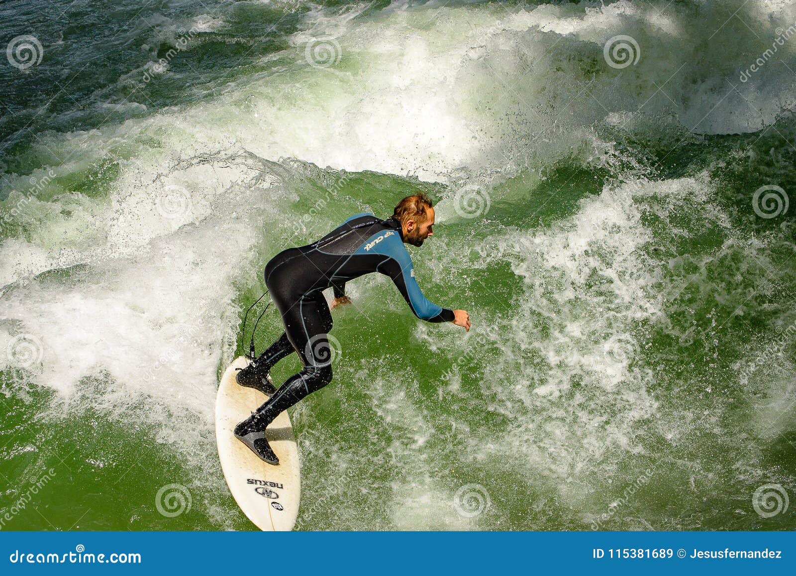 Man riding a wave editorial stock image. Image of watersports - 115381689