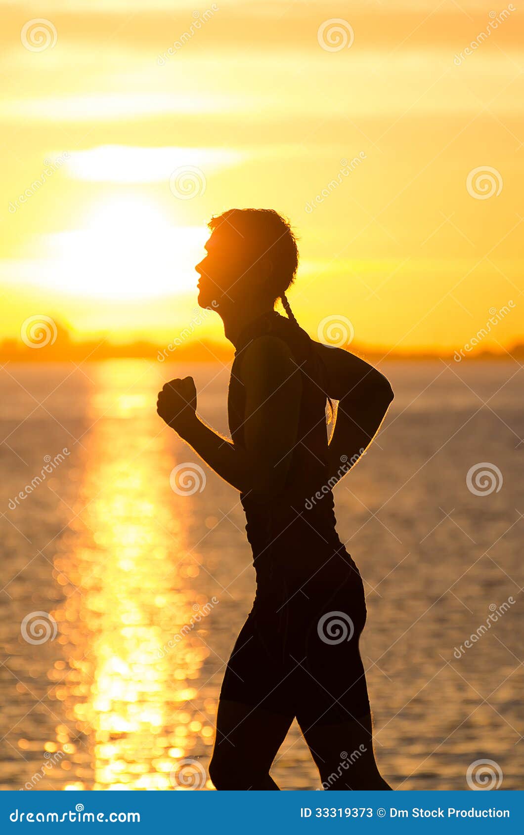 Man running at sunrise stock image. Image of morning - 33319373
