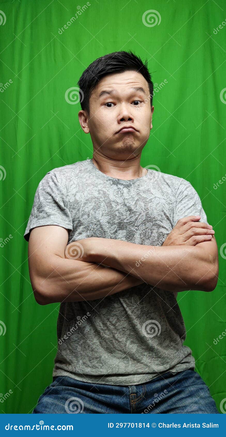 Face Reflecting Displeasure and Dismay Disgusted Expression Stock Photo ...