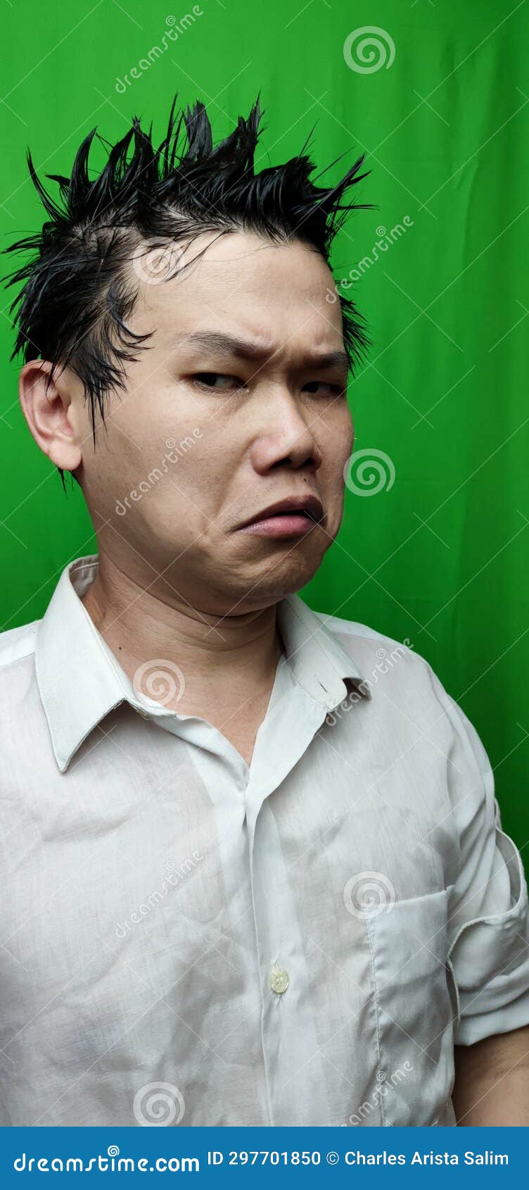 Face Reflecting Displeasure and Dismay Disgusted Expression Stock Photo ...