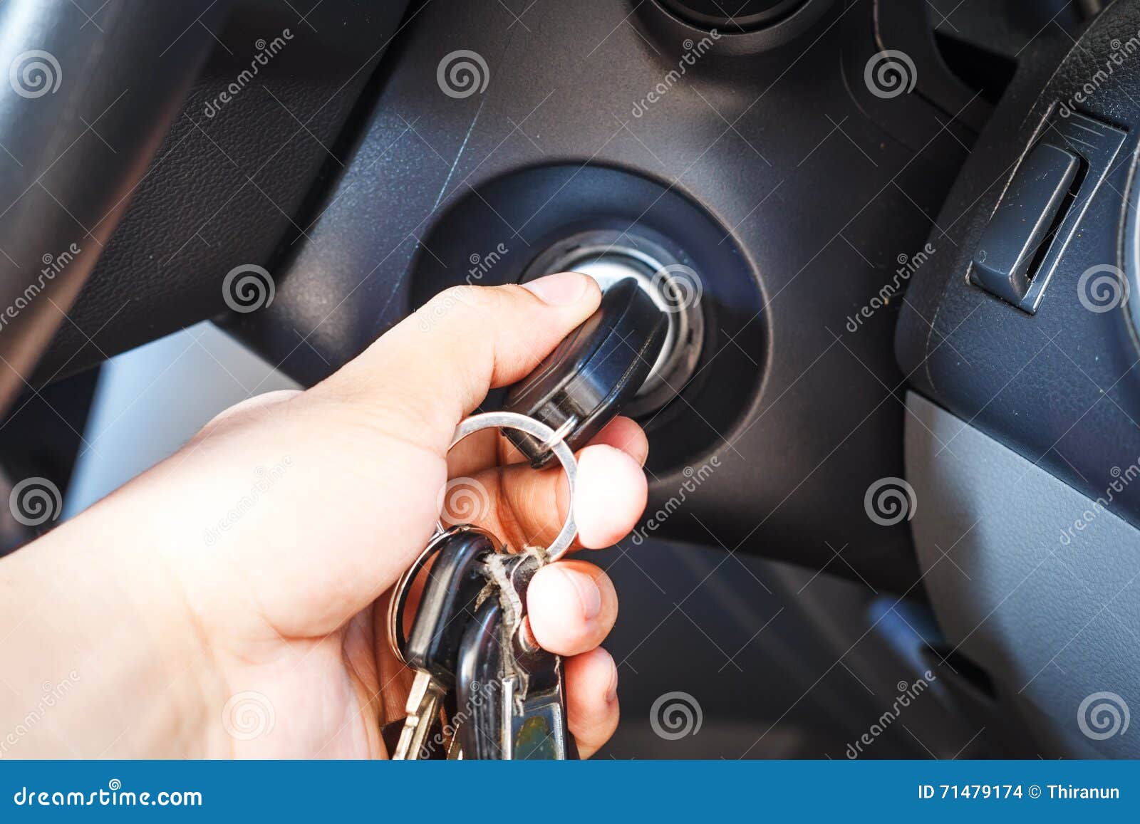 Man S Hands To Take the Keys To Start the Engine Car Stock Photo ...